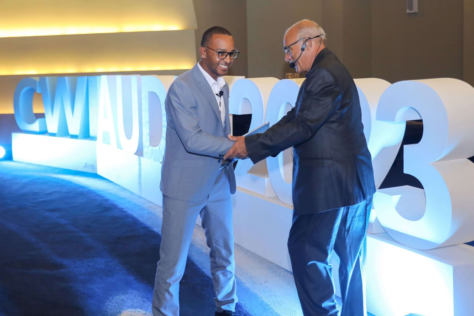 Leon Gordon keynotes - Data Analytics Leader and AI Expert